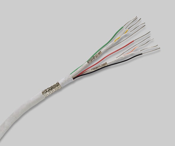 GORE® USB Cables for Defense Land Systems | 日本ゴア合同会社